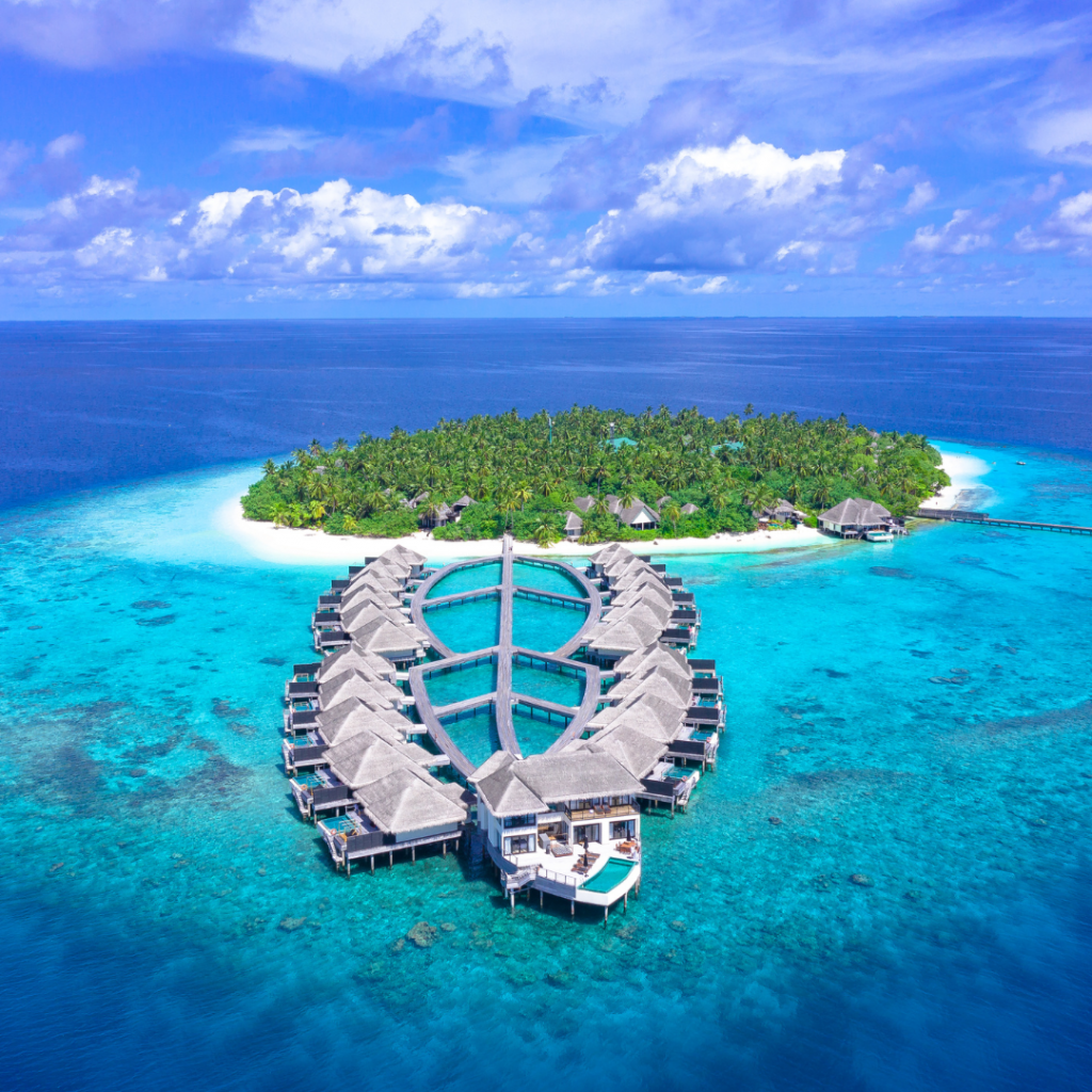 About Us – Elite Luxury Traveler